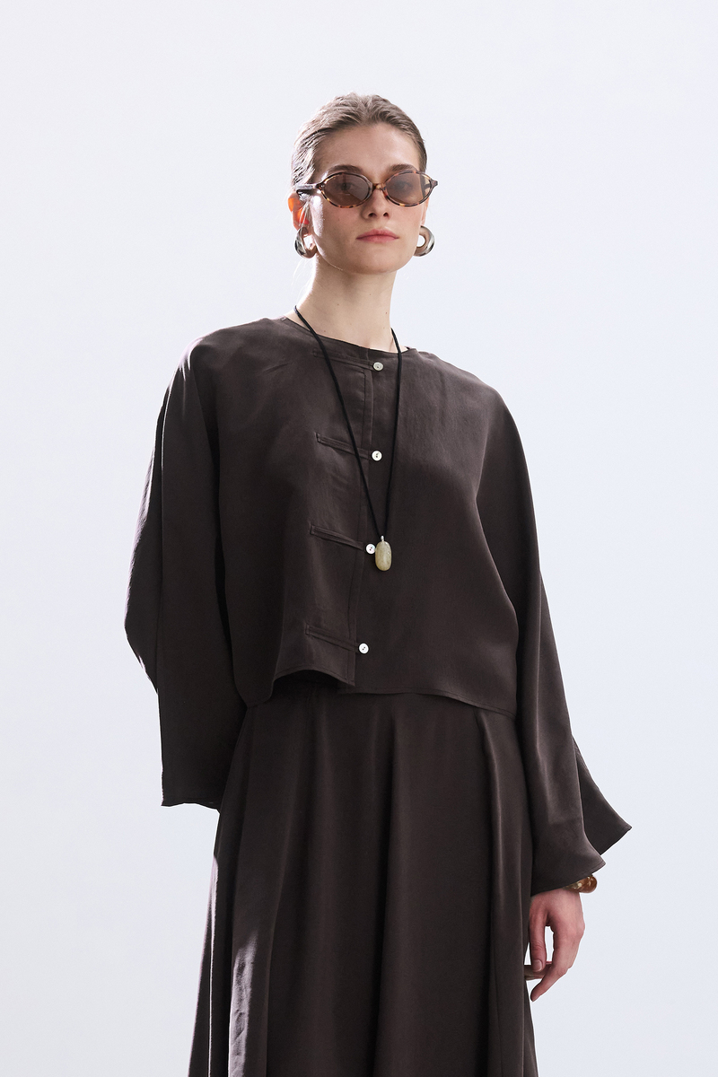 KAHVERENGİ SEDEF DÜĞMELİ MODAL GÖMLEK Online Satın Al! | Be Blue